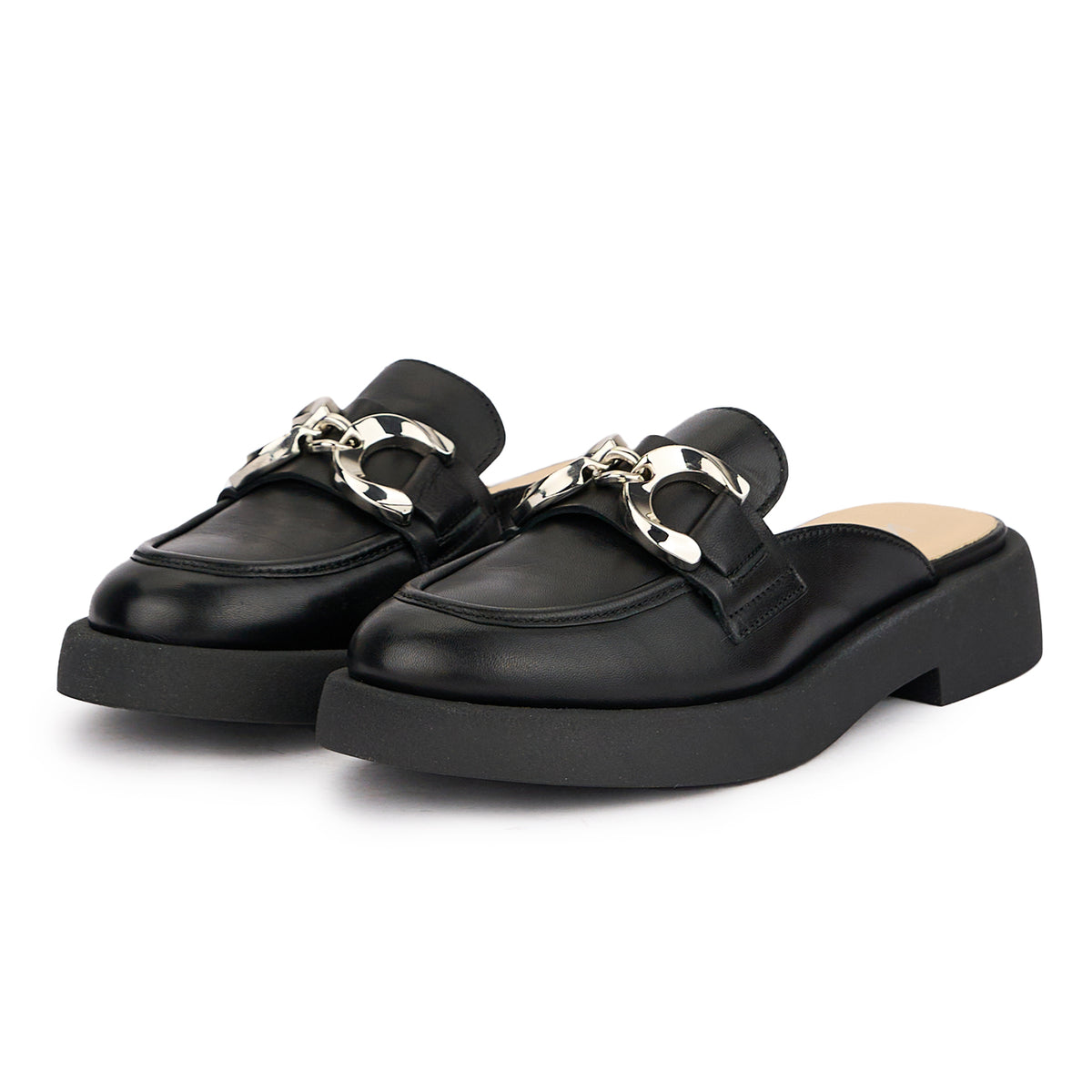 Saboti dama din piele naturala neagra cu accesoriu metalic 16310 ...