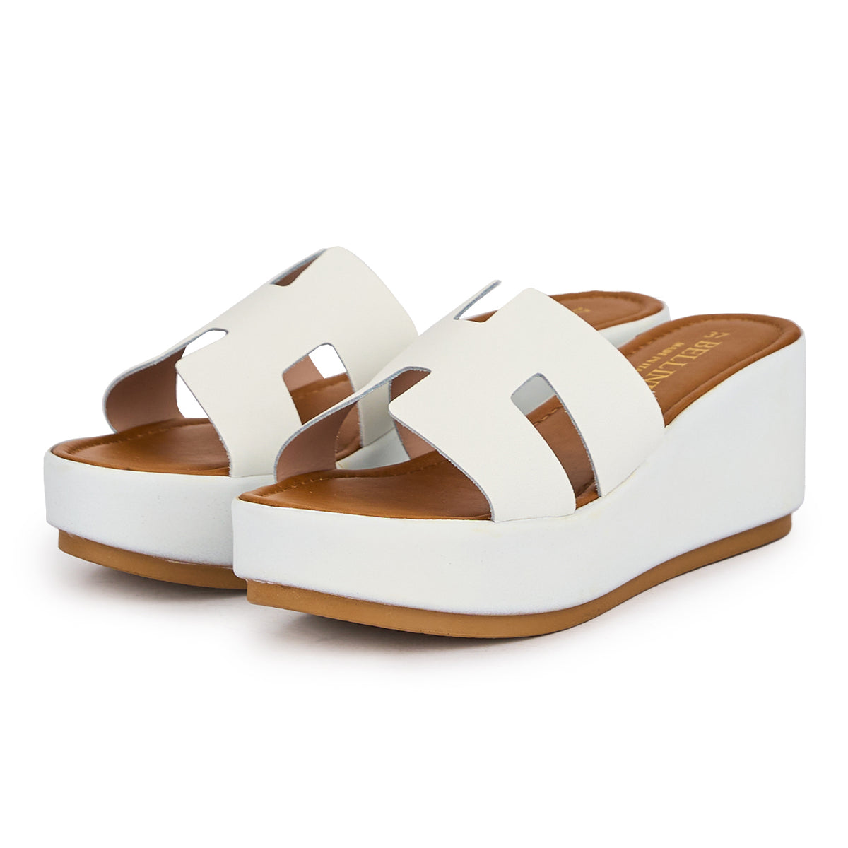 Papuc dama din piele naturala alba cu talpa inalta 16201 – Superlative.ro