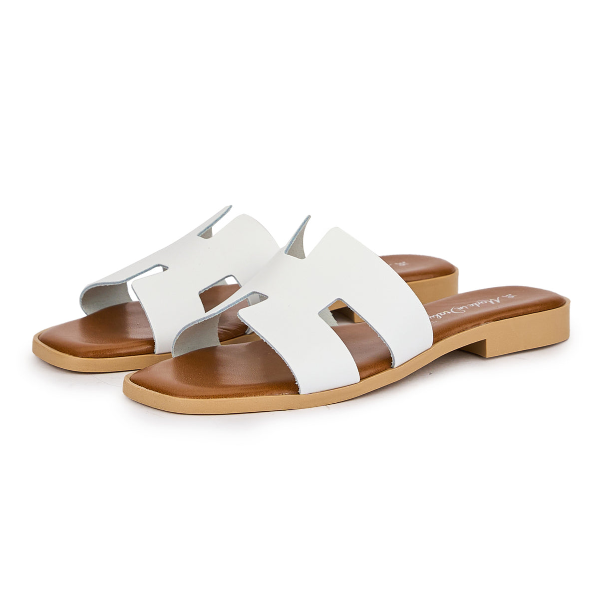 Papuc dama din piele naturala alba cu talpa joasa 16204 – Superlative.ro