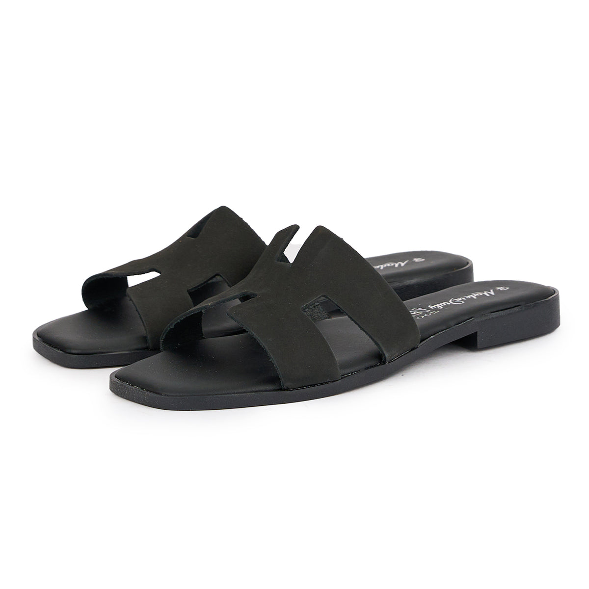 Papuc dama din piele naturala neagra cu talpa joasa 16205 – Superlative.ro