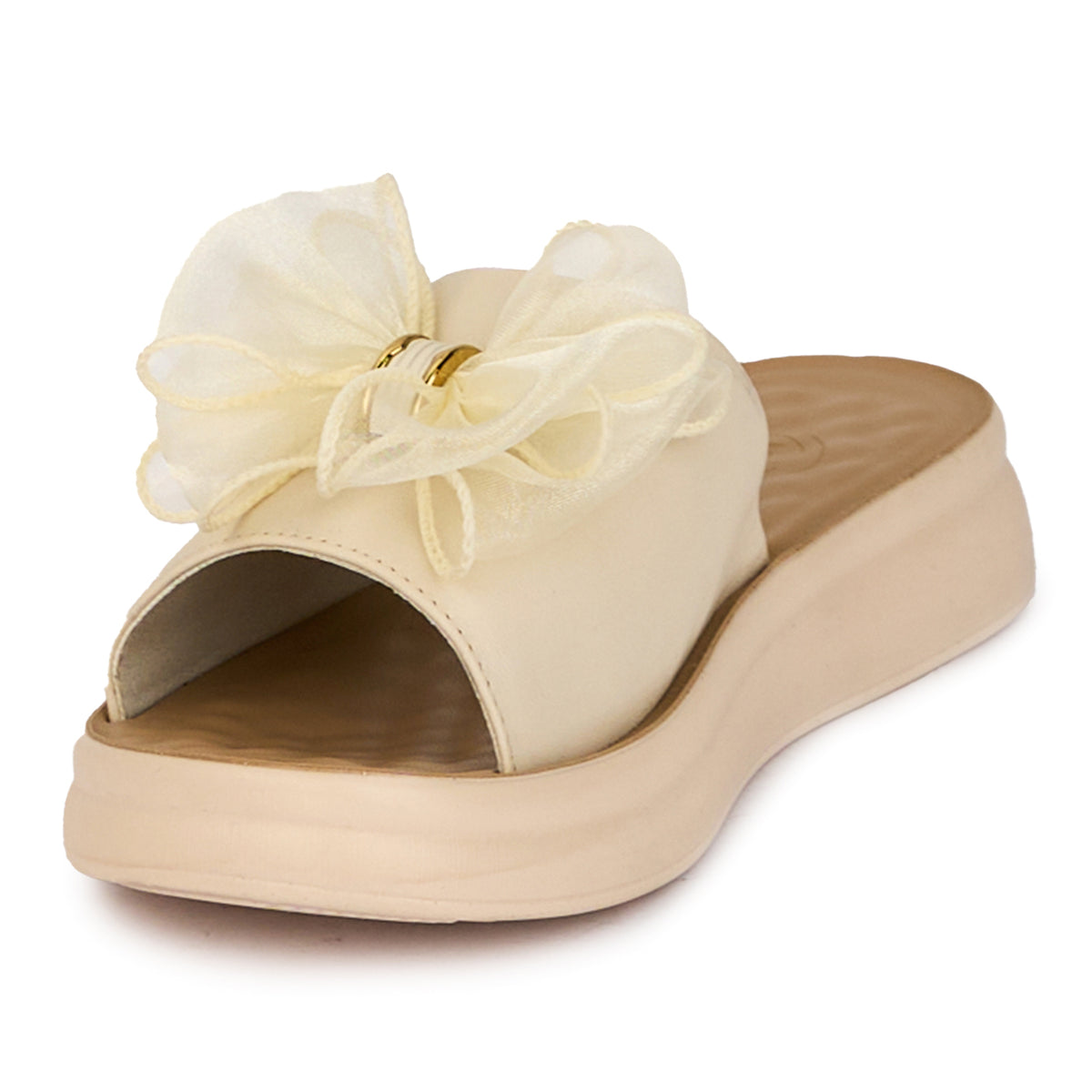 Papuci dama din piele naturala crem 18238 – Superlative.ro