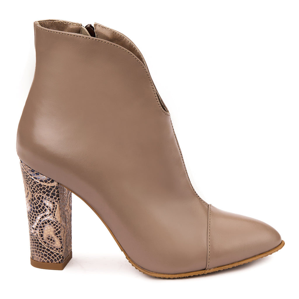 Botine dama din piele naturala crem 6356 – Superlative.ro