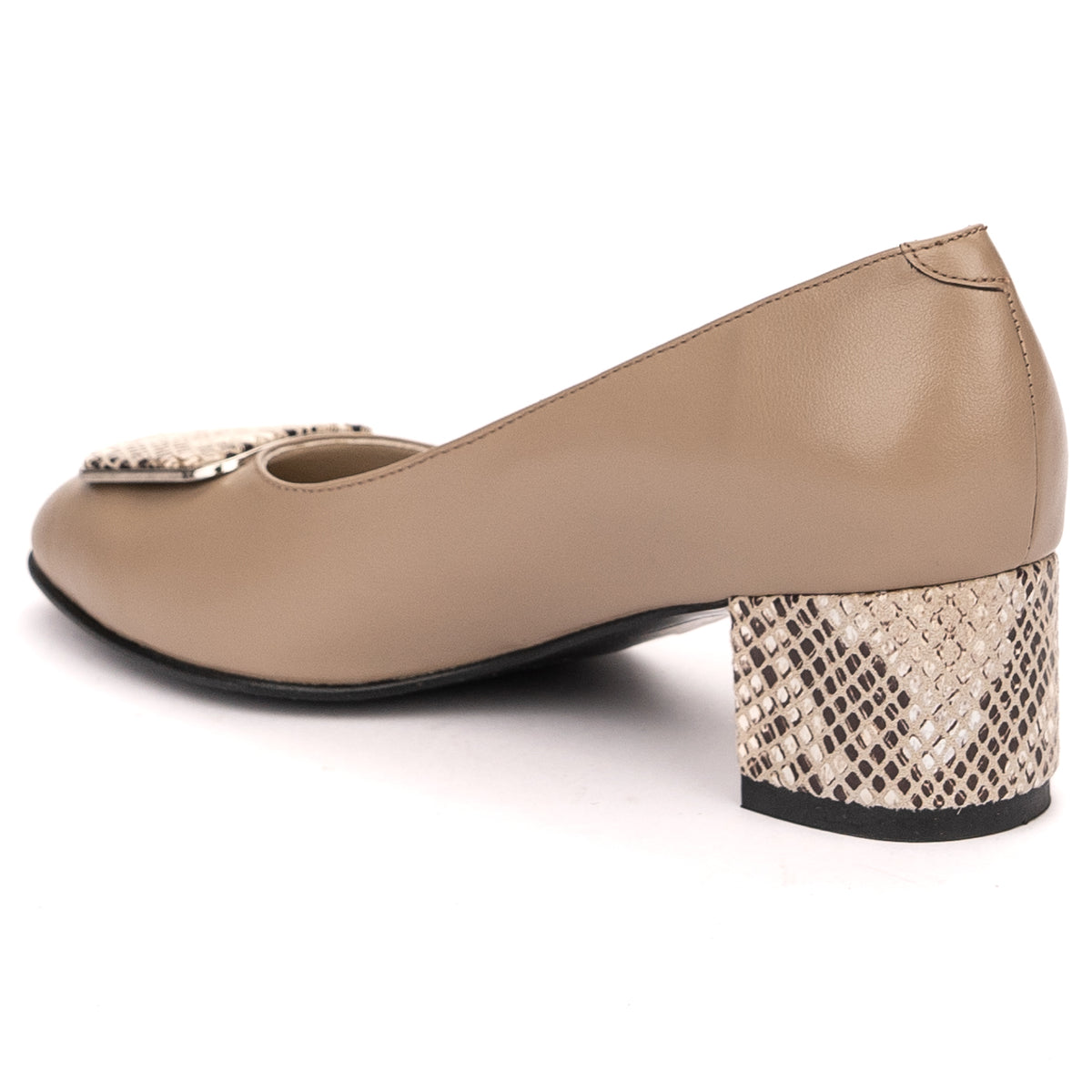 Pantofi dama din piele naturala bej cu toc gros 13581 – Superlative.ro